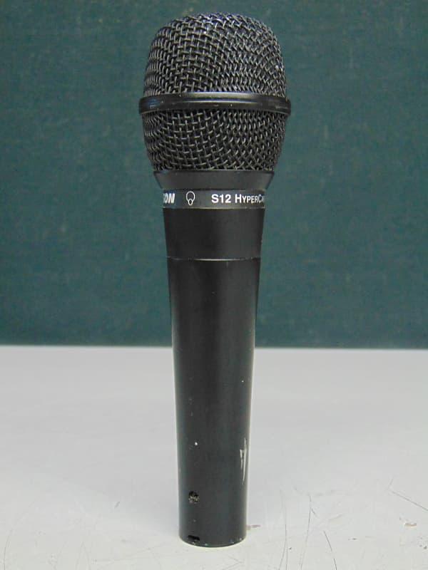 Samson S12 Hypercardioid Dynamic Microphone | Reverb