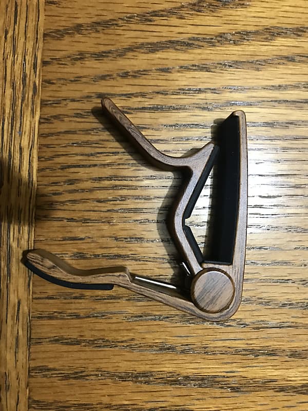 Wooden 6 string capo | Reverb
