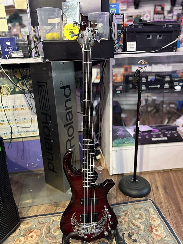 Traben Array 4-String 2010s - Red W/Case | Reverb