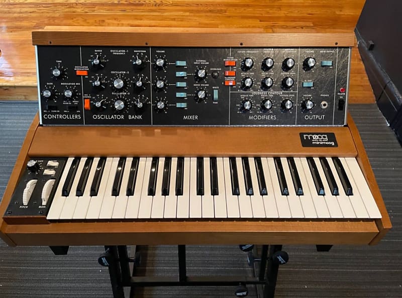 Moog Minimoog Model D Reissue - Analog Monosynth | Reverb