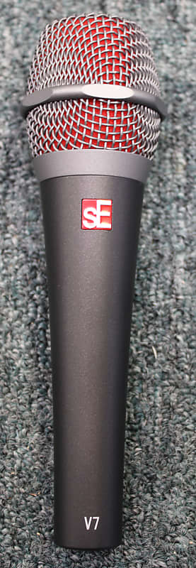 sE Electronics V7 Dynamic Handheld Microphone | Reverb