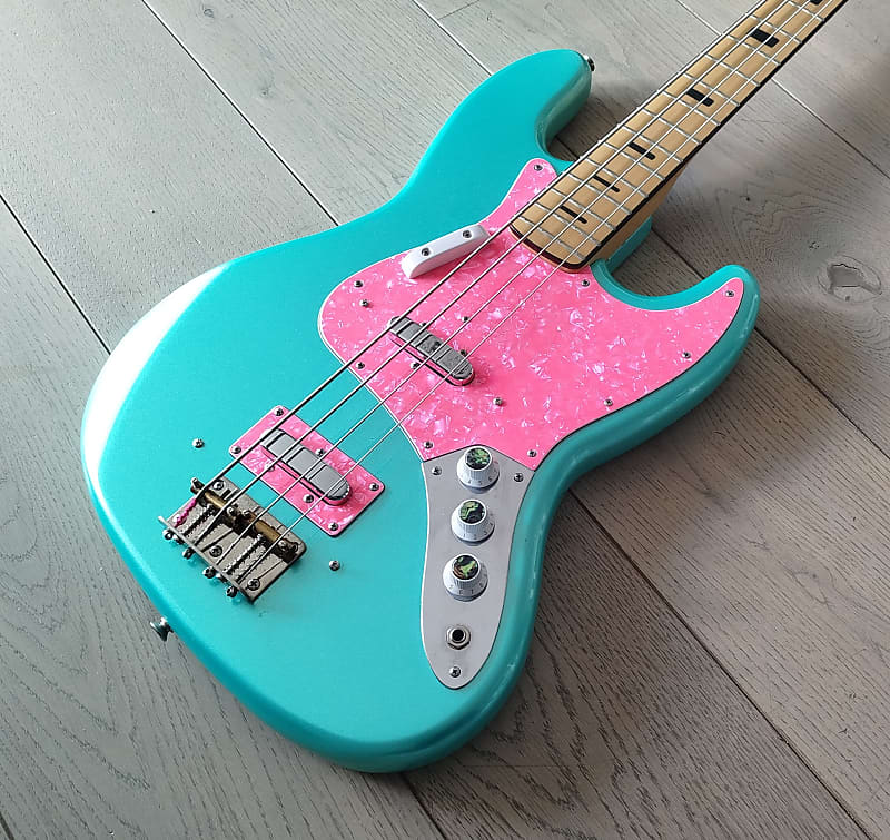 Maya Jazz Bass 1970s Surf Green Metallic, Pink | Reverb