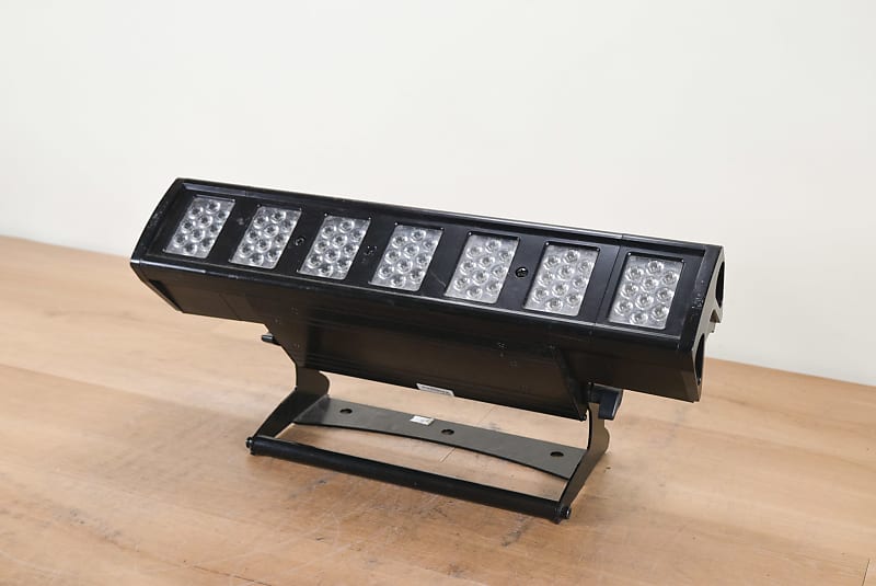 Elation Design Brick 70II LED Fixture (church owned) CG00L8C | Reverb