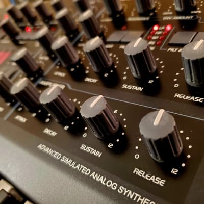 ACCESS VIRUS KC ULTRA RARE SYNTHESIZER FULLY SERVICED AND IN | Reverb