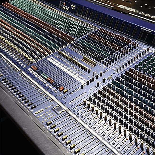 Yamaha PM5000-52 Analog Mixing Console | Reverb