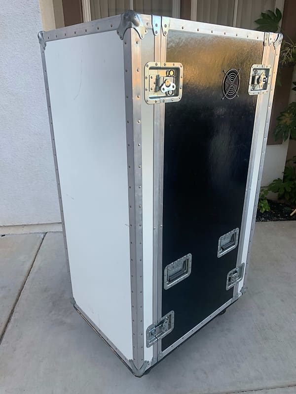 Jan Al Tall Travel Rack Case With Vent Holes and Fan Black | Reverb