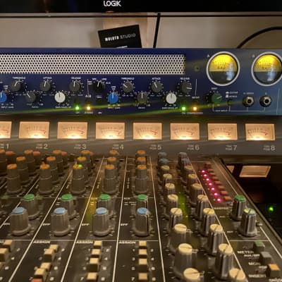 TL Audio EQ2 - Parametric Valve Equaliser | Reverb UK