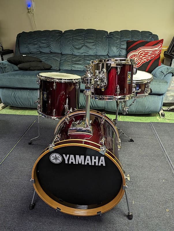 Yamaha Rydeen Jazz/Bop Drum Set/Kit in Wine Red Metallic | Reverb
