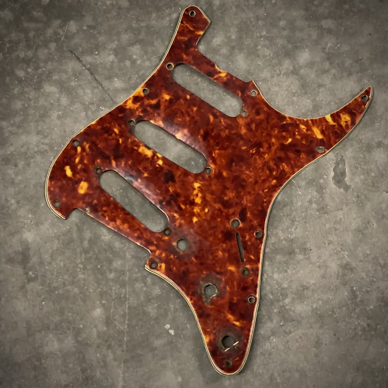 Fender Stratocaster 1963 1962 Tortoise Shell Pickguard | Reverb España