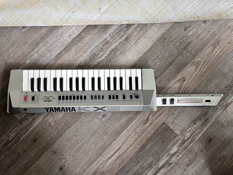 Yamaha KX-5 KX5 keytar MIDI remote keyboard controller | Reverb