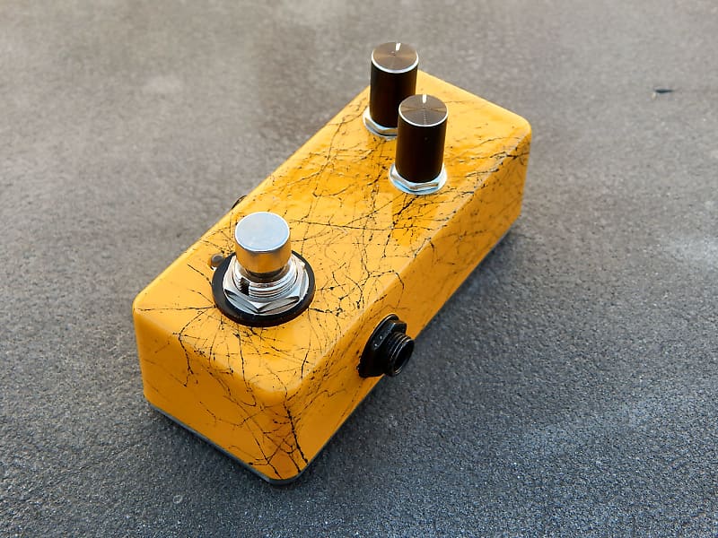 Sizzorfite Studio Mosrite Fuzzrite Mini clone | Reverb