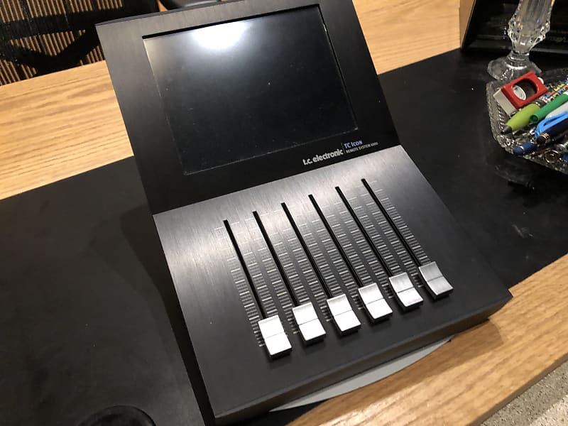 t.c. electronic 6000 ICON | Reverb
