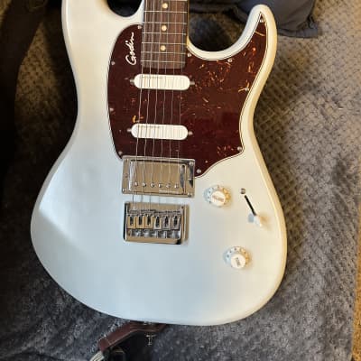 Godin Session Pro R-HT 2023 - Matte White | Reverb