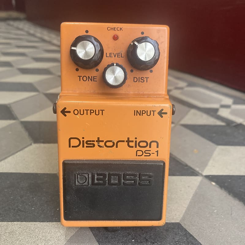 Boss DS1 1993 | Reverb