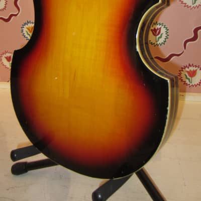 Kent Model 822 Hollowbody Bass 1960s - Sunburst | Reverb