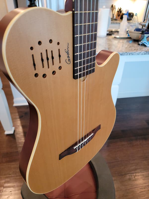 Godin Multiac Grand Concert Encore - Natural | Reverb