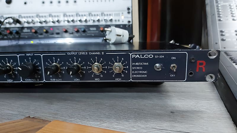 Palco Stereo Electronic Crossover ST-234 24dB/Octave Blue | Reverb