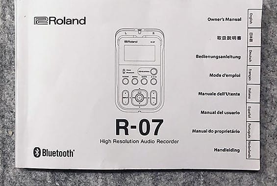 Roland R-07 High Resolution Audio Bluetooth Recorder R07 | Reverb