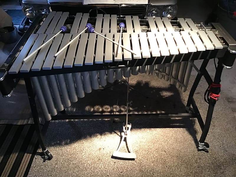 Vibraphone, Musser M48 One Niter 1971 silver/black | Reverb