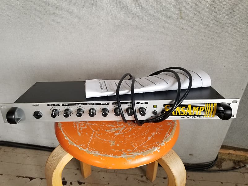 Tech 21 SansAmp Guitar PreAmplifier Effect Rackmount | Reverb