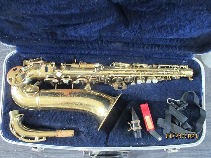 Conn-Star Alto saxophone with case and mouthpiece. Made in | Reverb
