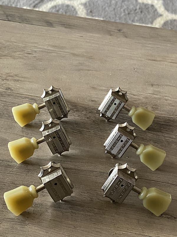 Gibson Deluxe Vintage Style Tuner Set | Reverb