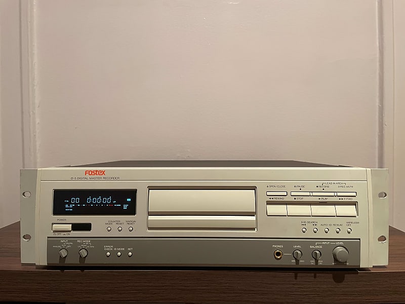 Fostex D-5 Digital Master Recorder 1995 White | Reverb
