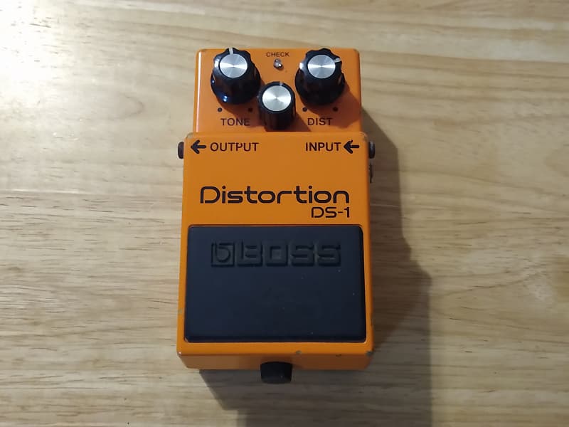 Boss DS-1 Distortion with Fat Mod | Reverb