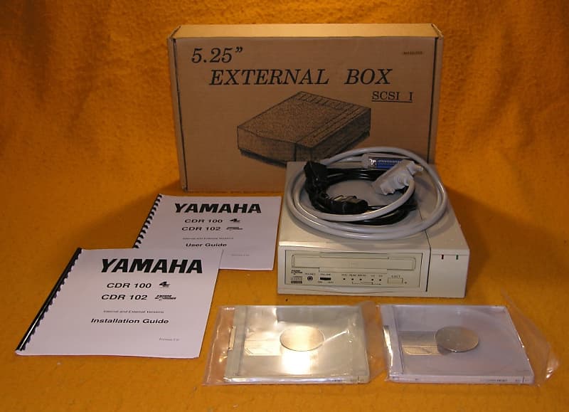 Yamaha CDR 102 - CD-R Recorder with External SCSI Case | Reverb