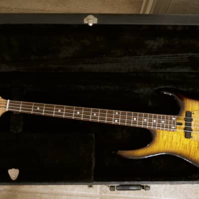 Short Scale Jazz bass Custom build 2021 with hard case | Reverb