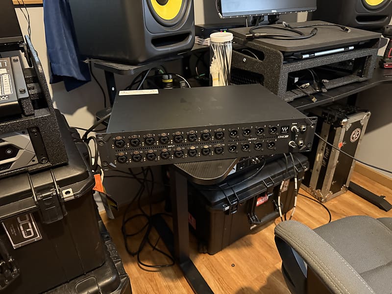 Waves Ionic 16 stage box | Reverb