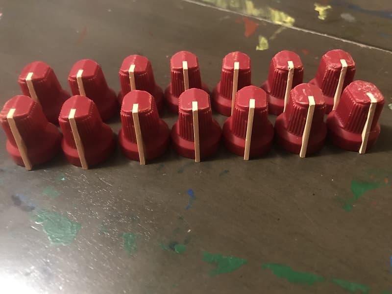 Fender 1989 “Evil Red Knobs” 14 qty vintage red pointer amp | Reverb