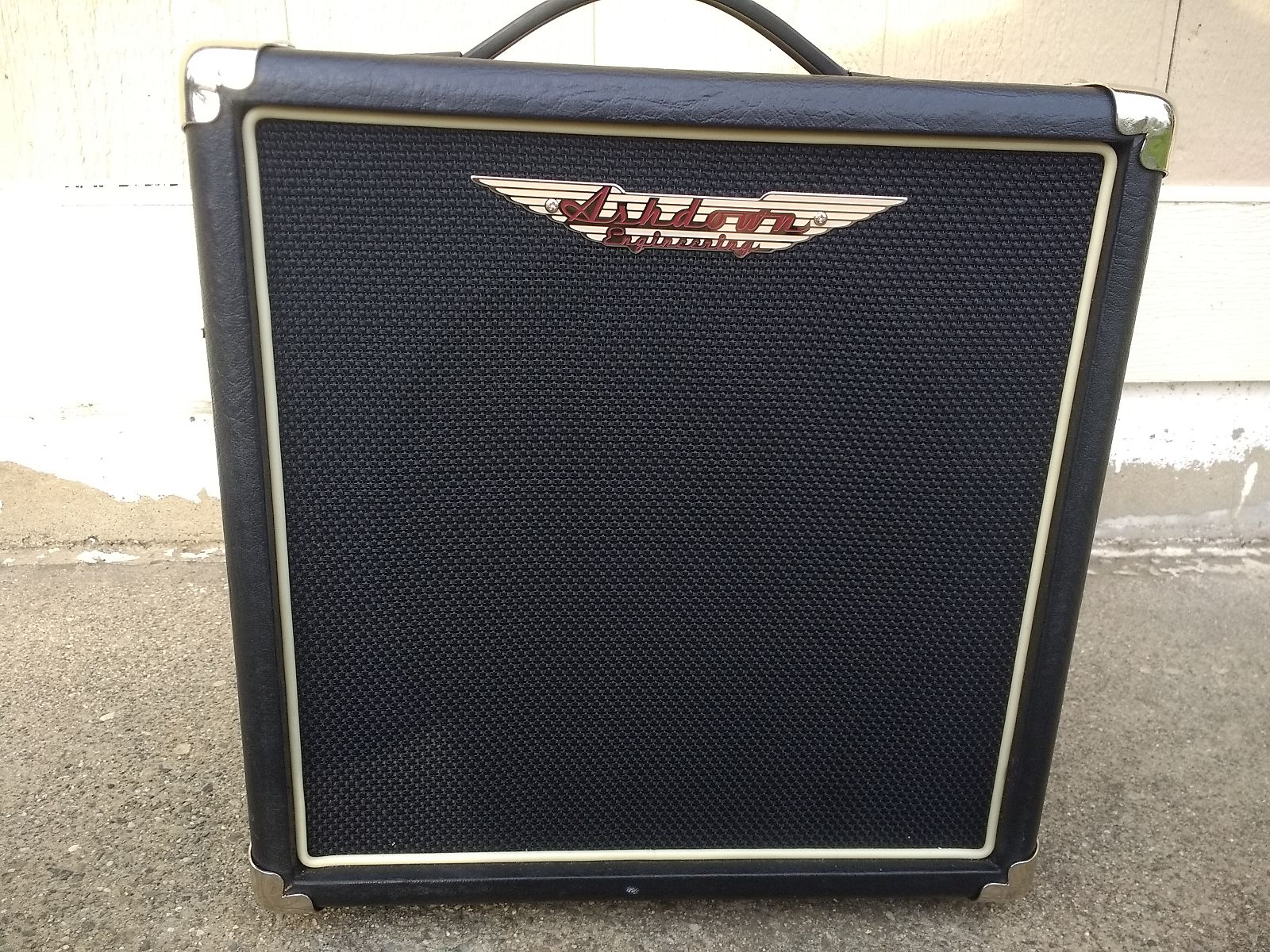 Ashdown AAA AE20 After 8 20W 1x8 Bass Combo | Reverb Canada