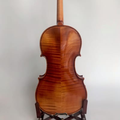 D Z Strad Model 900 Violin (includes bow, case, and rosin) | Reverb