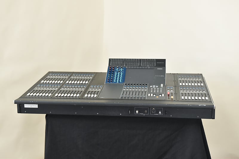 Yamaha M7CL-48 ES EtherSound Digital Audio Mixer (church | Reverb