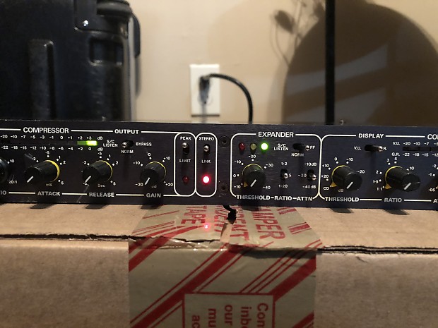 Drawmer DL231 Stereo Dual Compressor/ Limiter / Expander / | Reverb