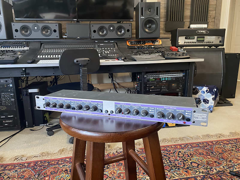 Aphex 109 Tube Parametric Equalizer API Pultec 1990 | Reverb