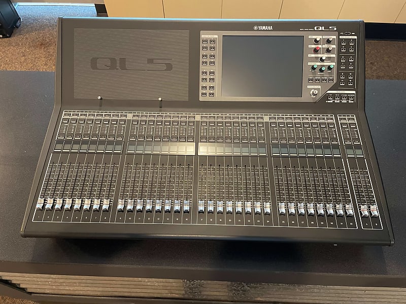 Yamaha QL5 Digital Mixing Console and Rio3224-D Remote Stage | Reverb