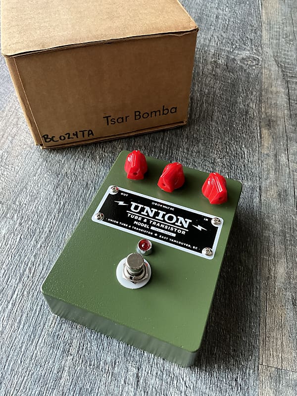 Union Tube & Transistor Tsar Bomba Muff Fuzz EXC w/ Box | Reverb