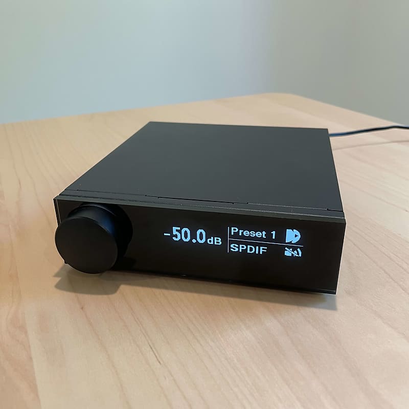 MiniDSP Flex 2x4 - Balanced TRS + Dirac Live 2022 | Reverb