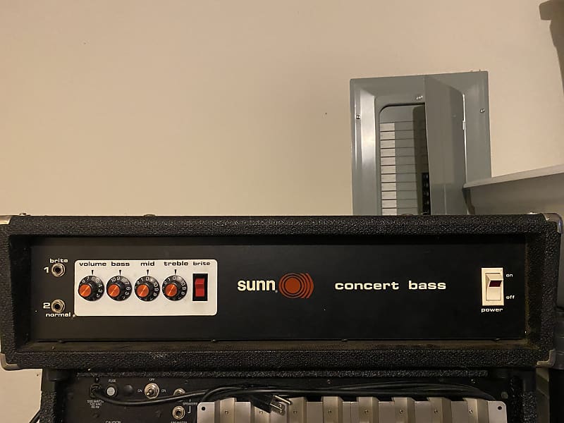 Sunn Bass Amp NA 1970’s Black | Reverb