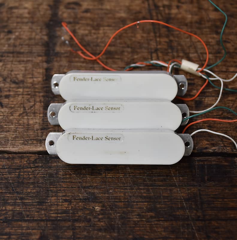 Fender Lace Sensor Gold Pickup Set 1994 - White | Reverb