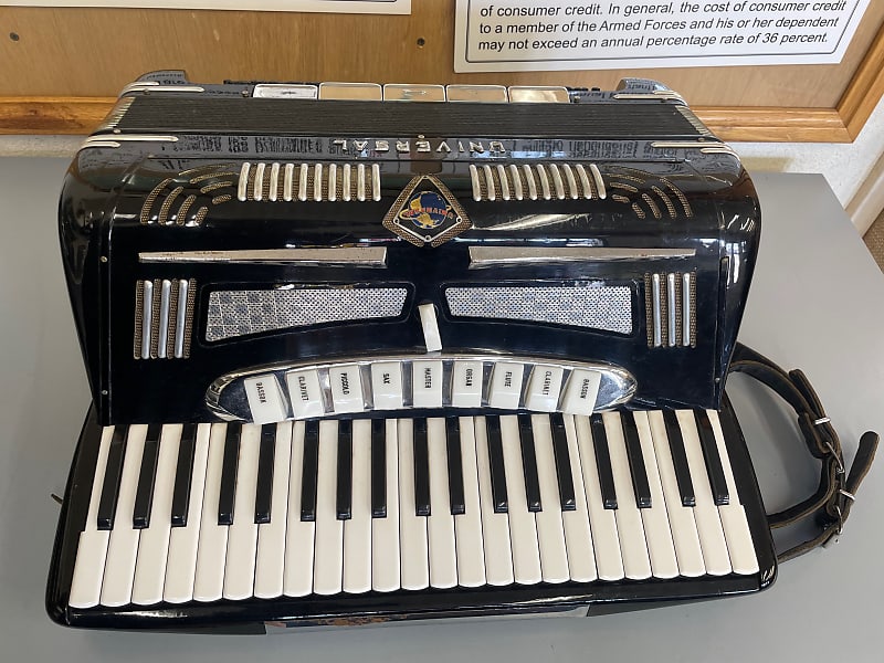 Universal Accordion Mod. 35105 - Made in Italy | Reverb