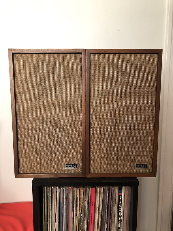KLH Model 22 Speakers | Reverb