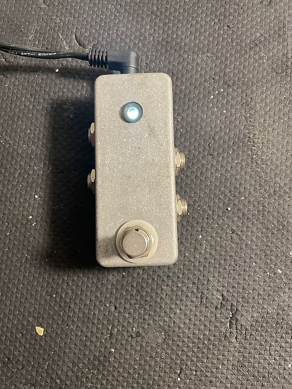 Loop Master Single Loop with LED | Reverb