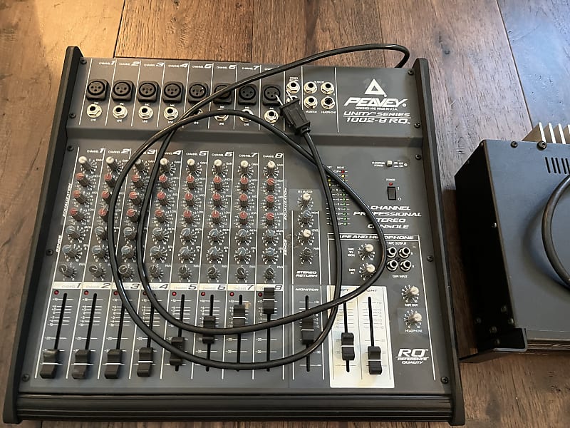 Peavey Peavey Unity Series 1002-8 RQ / PV 2.6c 100 Watts Mid | Reverb