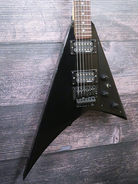 1996 Jackson Performer PS3T, Randy Rhoads Style V, Black W/ | Reverb