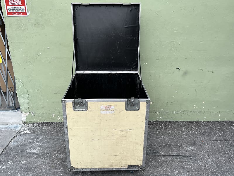 Anvil Cases Road Case/Trunk #03130 (One)TRUEHEARTSOUND | Reverb