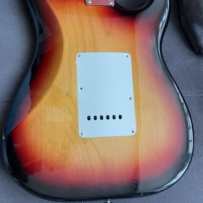 ESP LTD ST-213 with Rosewood Fretboard 2013 - 2015 - 3-Tone | Reverb