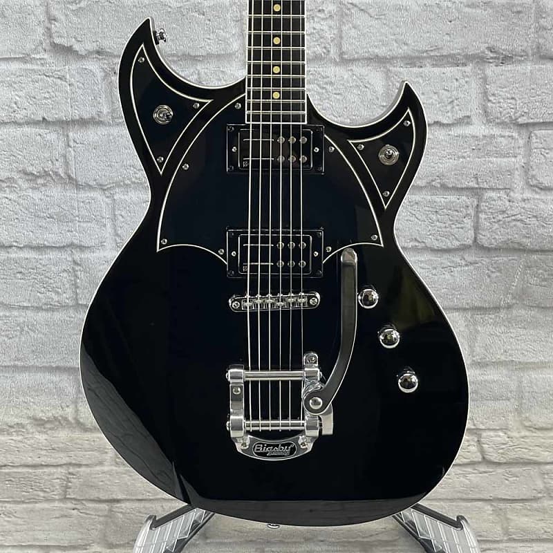 Used: Reverend Guitars Reeves Gabrels Spacehawk - Black | Reverb